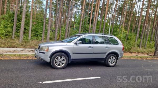 Volvo XC90 2003 Jūrmala vietnē Pelēks Volvo XC90 2003 Jūrmala, ar dzinēja tilpumu 2.40 L un nobraukumu 294 tūkst. km par 4650 €, foto 4 vietnē AUTOMOTO.COM.LV