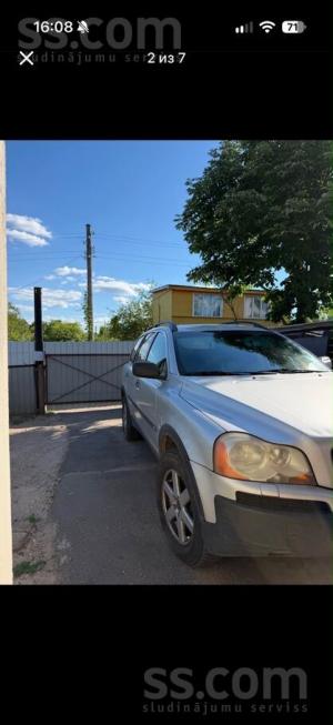 Grey Volvo XC90 2003 in Daugavpils, with an engine capacity of 2.40 L and mileage of 378 thousand km for 2200 €, photo 3 on AUTOMOTO.COM.LV