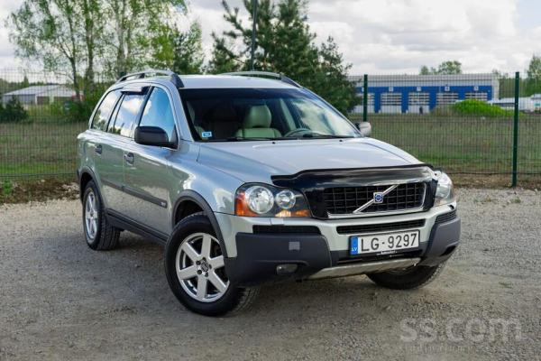Grey Volvo XC90 2004 in Riga, with an engine capacity of 2.40 L and mileage of 0 thousand km for 3890 €, photo 3 on AUTOMOTO.COM.LV