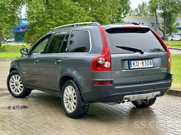 Pelēks Volvo XC90 2004 Jelgava, ar dzinēja tilpumu 2.40 L un nobraukumu 0 tūkst. km par 2250 €, foto 2 vietnē AUTOMOTO.COM.LV