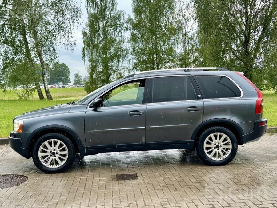Pelēks Volvo XC90 2004 Jelgava, ar dzinēja tilpumu 2.40 L un nobraukumu 0 tūkst. km par 2250 €, foto 5 vietnē AUTOMOTO.COM.LV