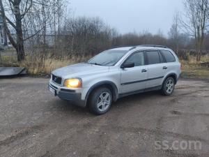Grey Volvo XC90 2004 in Rezekne, with an engine capacity of 2.40 L and mileage of 668 thousand km for 2050 €, photo 10 on AUTOMOTO.COM.LV