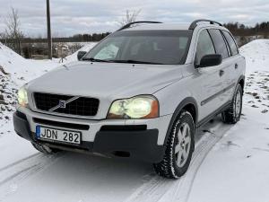 Grey Volvo XC90 2004 in Vilnius, with an engine capacity of 2.40 L and mileage of 320 thousand km for 3450 €, photo 14 on AUTOMOTO.COM.LV