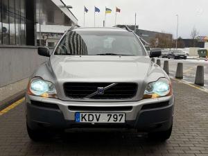 Pelēks Volvo XC90 2004 Viļņa, ar dzinēja tilpumu 2.40 L un nobraukumu 322 tūkst. km par 3950 €, foto 7 vietnē AUTOMOTO.COM.LV