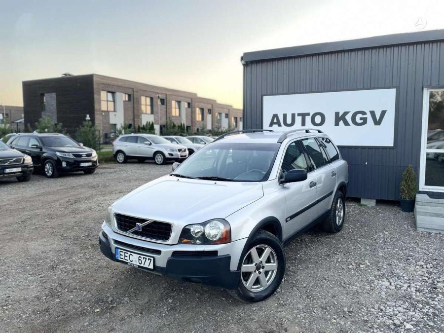 Pelēks Volvo XC90 2004 Viļņa, ar dzinēja tilpumu 2.50 L un nobraukumu 520 tūkst. km par 3500 €, foto 1 vietnē AUTOMOTO.COM.LV