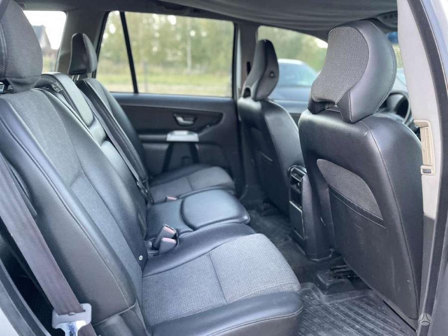 Pelēks Volvo XC90 2004 Viļņa, ar dzinēja tilpumu 2.50 L un nobraukumu 520 tūkst. km par 3500 €, foto 11 vietnē AUTOMOTO.COM.LV