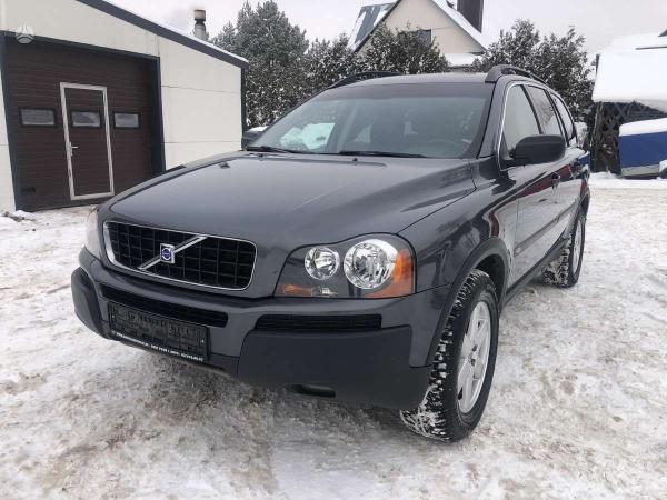 Grey Volvo XC90 2004 in Utena, with an engine capacity of 2.40 L and mileage of 282 thousand km for 4450 €, photo 2 on AUTOMOTO.COM.LV