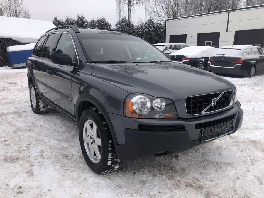 Pelēks Volvo XC90 2004 Utena, ar dzinēja tilpumu 2.40 L un nobraukumu 282 tūkst. km par 4450 €, foto 8 vietnē AUTOMOTO.COM.LV