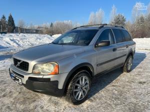 Pelēks Volvo XC90 2004 Viļņa, ar dzinēja tilpumu 2.40 L un nobraukumu 300 tūkst. km par 4290 €, foto  vietnē AUTOMOTO.COM.LV