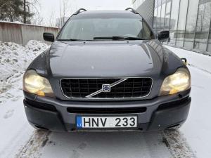 Pelēks Volvo XC90 2004 Viļņa, ar dzinēja tilpumu 2.40 L un nobraukumu 366 tūkst. km par 3450 €, foto 2 vietnē AUTOMOTO.COM.LV