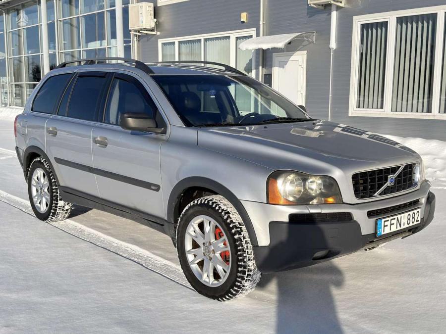 Pelēks Volvo XC90 2004 Viļņa, ar dzinēja tilpumu 2.40 L un nobraukumu 416 tūkst. km par 3450 €, foto 8 vietnē AUTOMOTO.COM.LV