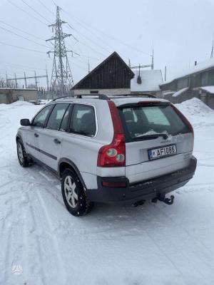 Pelēks Volvo XC90 2004 Jonava, ar dzinēja tilpumu 2.50 L un nobraukumu 360 tūkst. km par 2150 €, foto 4 vietnē AUTOMOTO.COM.LV
