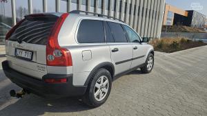 Grey Volvo XC90 2004 in Vilnius, with an engine capacity of 2.40 L and mileage of 366 thousand km for 4200 €, photo 5 on AUTOMOTO.COM.LV