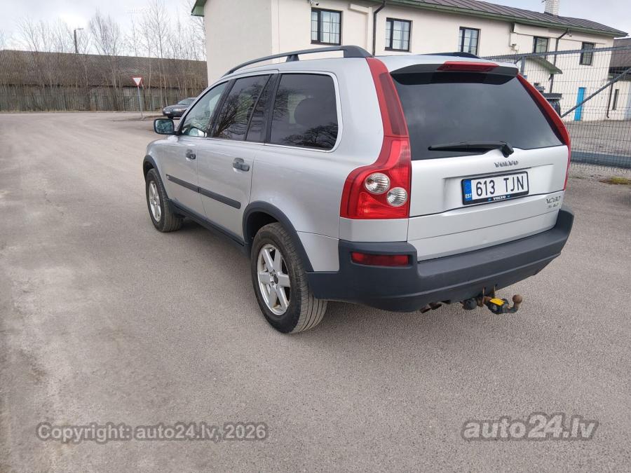 Grey Volvo XC90 2004 in Tallinn, with an engine capacity of 2.40 L and mileage of 438 thousand km for 4500 €, photo 8 on AUTOMOTO.COM.LV