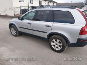Grey Volvo XC90 2004 in Tallinn, with an engine capacity of 2.40 L and mileage of 438 thousand km for 4500 €, photo 9 on AUTOMOTO.COM.LV