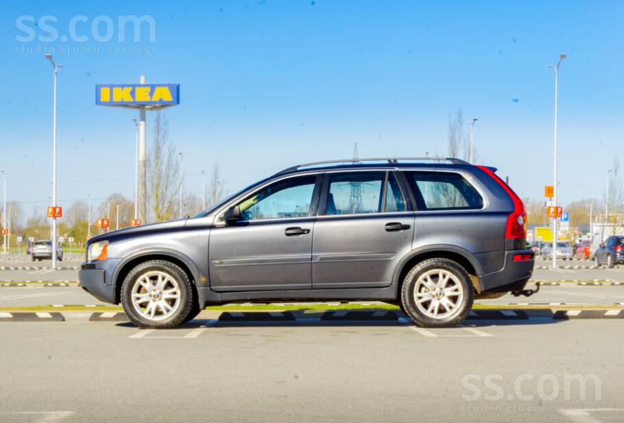 Pelēks Volvo XC90 2004 Rīga, ar dzinēja tilpumu 2.40 L un nobraukumu 365 tūkst. km par 1990 €, foto 5 vietnē AUTOMOTO.COM.LV