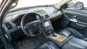 Pelēks Volvo XC90 2004 Rīga, ar dzinēja tilpumu 2.40 L un nobraukumu 365 tūkst. km par 1990 €, foto 10 vietnē AUTOMOTO.COM.LV