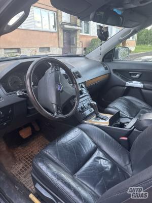 Pelēks Volvo XC90 2004 Viļņa, ar dzinēja tilpumu 2.40 L un nobraukumu 429 tūkst. km par 2650 €, foto 6 vietnē AUTOMOTO.COM.LV