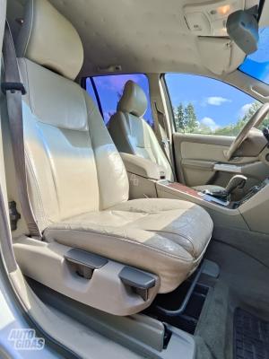 Pelēks Volvo XC90 2004 Viļņa, ar dzinēja tilpumu 2.50 L un nobraukumu 332 tūkst. km par 1999 €, foto 9 vietnē AUTOMOTO.COM.LV