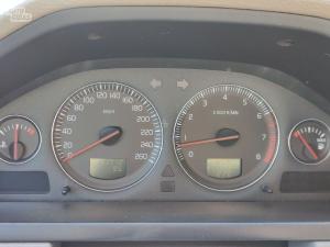 Pelēks Volvo XC90 2004 Viļņa, ar dzinēja tilpumu 2.50 L un nobraukumu 332 tūkst. km par 1999 €, foto 12 vietnē AUTOMOTO.COM.LV