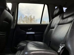 Grey Volvo XC90 2004 in Riga, with an engine capacity of 2.40 L and mileage of 236 thousand km for 2990 €, photo 7 on AUTOMOTO.COM.LV