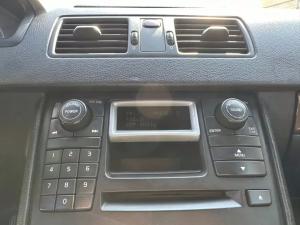 Grey Volvo XC90 2004 in Riga, with an engine capacity of 2.40 L and mileage of 236 thousand km for 2990 €, photo 13 on AUTOMOTO.COM.LV