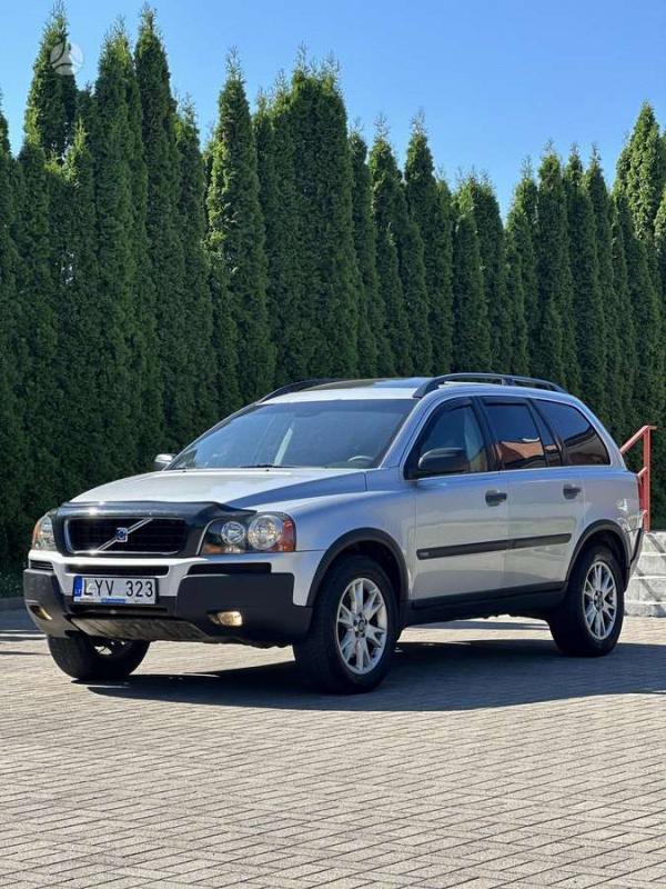 Grey Volvo XC90 2004 in Nemencine, with an engine capacity of 2.40 L and mileage of 499 thousand km for 2950 €, photo 10 on AUTOMOTO.COM.LV