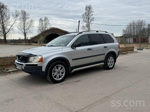 Pelēks Volvo XC90 2004 Rīga, ar dzinēja tilpumu 2.40 L un nobraukumu 0 tūkst. km par 3699 €, foto 1 vietnē AUTOMOTO.COM.LV