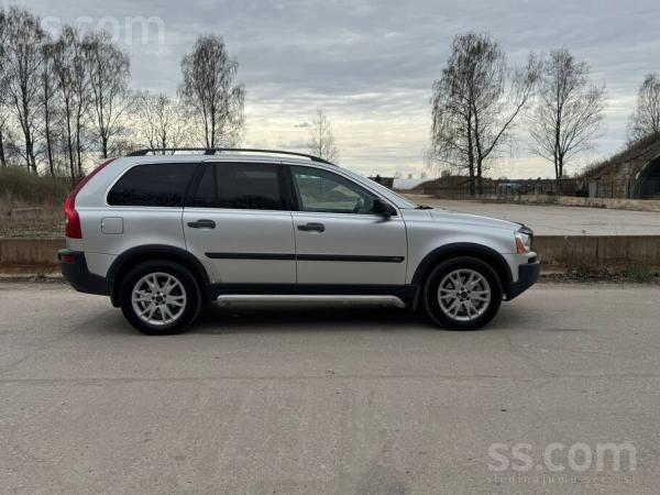 Pelēks Volvo XC90 2004 Rīga, ar dzinēja tilpumu 2.40 L un nobraukumu 0 tūkst. km par 3699 €, foto 6 vietnē AUTOMOTO.COM.LV