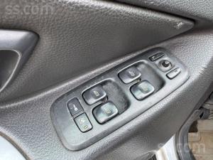 Grey Volvo XC90 2004 in Riga, with an engine capacity of 2.40 L and mileage of 0 thousand km for 3699 €, photo 16 on AUTOMOTO.COM.LV