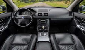 Pelēks Volvo XC90 2004 Klaipėda, ar dzinēja tilpumu 2.40 L un nobraukumu 442 tūkst. km par 3300 €, foto 8 vietnē AUTOMOTO.COM.LV