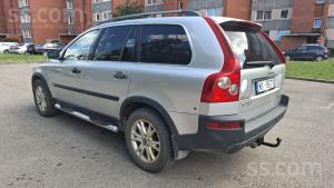 Pelēks Volvo XC90 2004 Daugavpils, ar dzinēja tilpumu 2.40 L un nobraukumu 410 tūkst. km par 2650 €, foto 7 vietnē AUTOMOTO.COM.LV