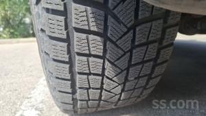 Pelēks Volvo XC90 2004 Daugavpils, ar dzinēja tilpumu 2.40 L un nobraukumu 410 tūkst. km par 2650 €, foto 12 vietnē AUTOMOTO.COM.LV