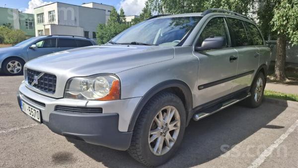 Pelēks Volvo XC90 2004 Daugavpils, ar dzinēja tilpumu 2.40 L un nobraukumu 410 tūkst. km par 2650 €, foto 3 vietnē AUTOMOTO.COM.LV