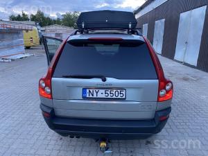 Grey Volvo XC90 2004 in Riga, with an engine capacity of 2.40 L and mileage of 0 thousand km for 3950 €, photo 6 on AUTOMOTO.COM.LV