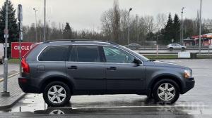 Pelēks Volvo XC90 2004 Rīga, ar dzinēja tilpumu 2.40 L un nobraukumu 345 tūkst. km par 2300 €, foto 5 vietnē AUTOMOTO.COM.LV