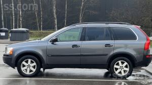 Pelēks Volvo XC90 2004 Rīga, ar dzinēja tilpumu 2.40 L un nobraukumu 345 tūkst. km par 2300 €, foto 6 vietnē AUTOMOTO.COM.LV