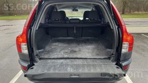 Pelēks Volvo XC90 2004 Rīga, ar dzinēja tilpumu 2.40 L un nobraukumu 345 tūkst. km par 2300 €, foto 16 vietnē AUTOMOTO.COM.LV