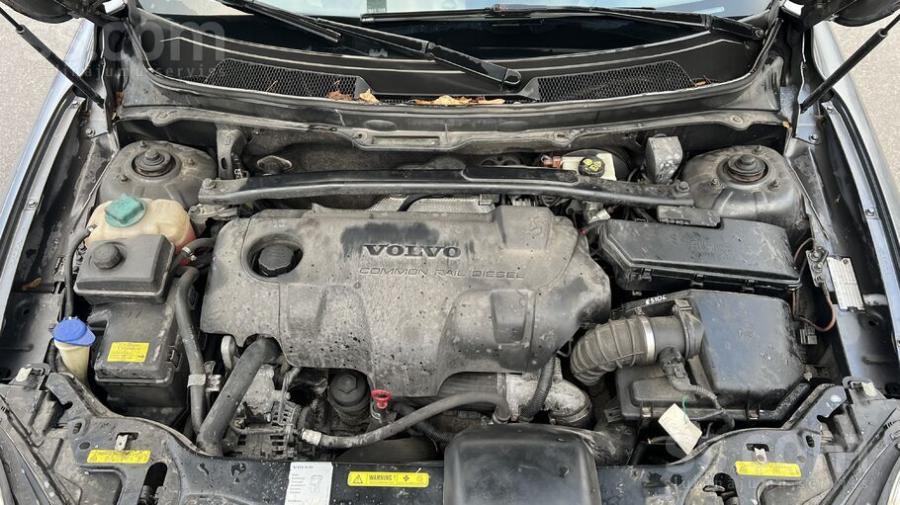 Pelēks Volvo XC90 2004 Rīga, ar dzinēja tilpumu 2.40 L un nobraukumu 345 tūkst. km par 2300 €, foto 17 vietnē AUTOMOTO.COM.LV