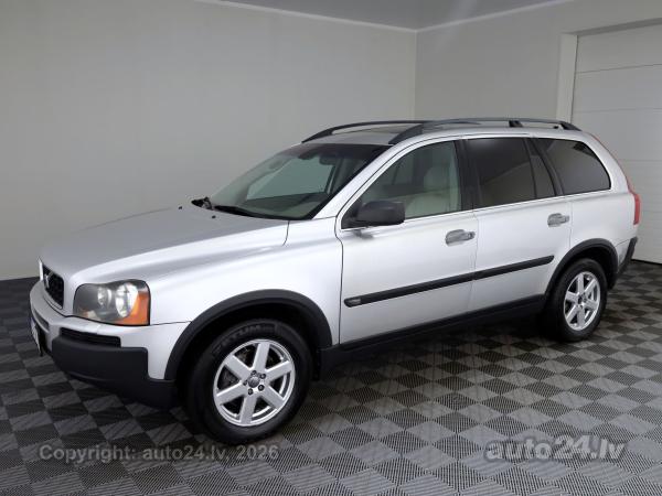 Grey Volvo XC90 2004 in Tallinn, with an engine capacity of 2.50 L and mileage of 217 thousand km for 1899 €, photo 2 on AUTOMOTO.COM.LV