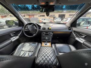 Pelēks Volvo XC90 2004 Molėtai, ar dzinēja tilpumu 2.40 L un nobraukumu 267 tūkst. km par 2000 €, foto 5 vietnē AUTOMOTO.COM.LV