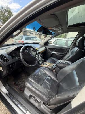 Pelēks Volvo XC90 2004 Molėtai, ar dzinēja tilpumu 2.40 L un nobraukumu 267 tūkst. km par 2000 €, foto 7 vietnē AUTOMOTO.COM.LV