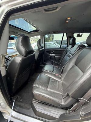 Pelēks Volvo XC90 2004 Molėtai, ar dzinēja tilpumu 2.40 L un nobraukumu 267 tūkst. km par 2000 €, foto 8 vietnē AUTOMOTO.COM.LV