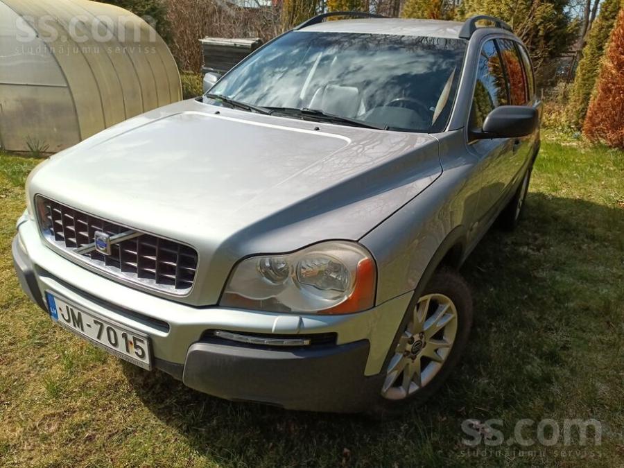 Pelēks Volvo XC90 2004 Jūrmala, ar dzinēja tilpumu 2.90 L un nobraukumu 240 tūkst. km par 3900 €, foto 4 vietnē AUTOMOTO.COM.LV