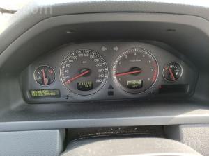 Pelēks Volvo XC90 2004 Jūrmala, ar dzinēja tilpumu 2.90 L un nobraukumu 240 tūkst. km par 3900 €, foto 8 vietnē AUTOMOTO.COM.LV
