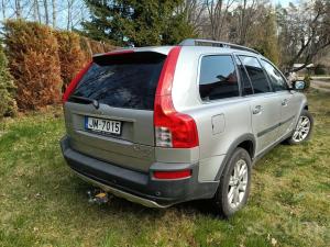 Pelēks Volvo XC90 2004 Jūrmala, ar dzinēja tilpumu 2.90 L un nobraukumu 240 tūkst. km par 3900 €, foto 9 vietnē AUTOMOTO.COM.LV