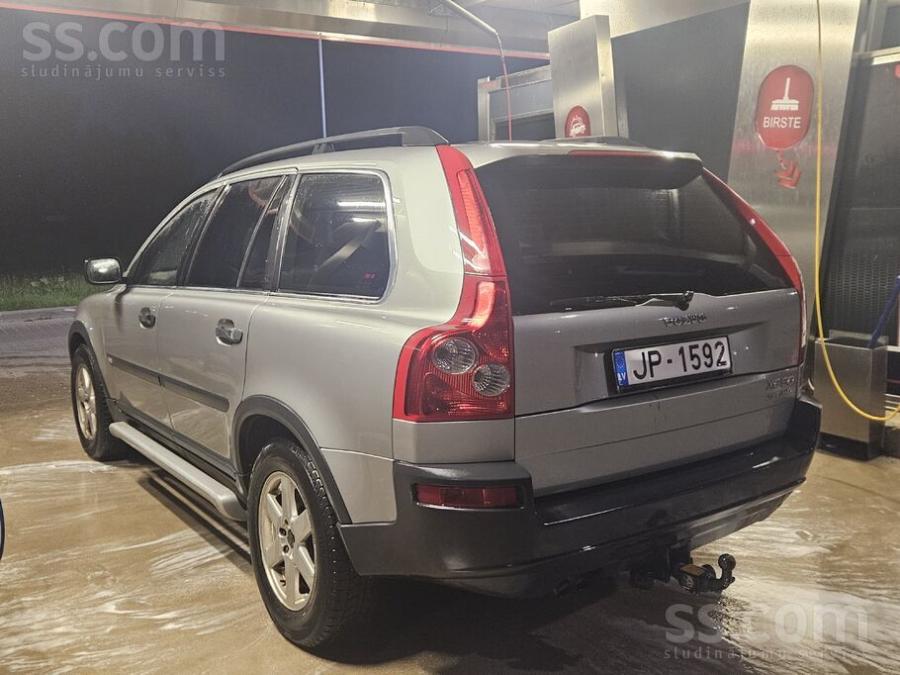 Pelēks Volvo XC90 2004 Jelgava, ar dzinēja tilpumu 2.50 L un nobraukumu 341 tūkst. km par 1500 €, foto 3 vietnē AUTOMOTO.COM.LV