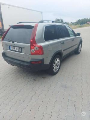Pelēks Volvo XC90 2004 Šauļi, ar dzinēja tilpumu 2.40 L un nobraukumu 370 tūkst. km par 2750 €, foto 5 vietnē AUTOMOTO.COM.LV