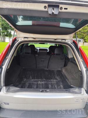 Grey Volvo XC90 2004 in Talsi, with an engine capacity of 2.50 L and mileage of 415 thousand km for 2000 €, photo 9 on AUTOMOTO.COM.LV
