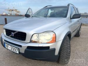 Grey Volvo XC90 2004 in Riga, with an engine capacity of 2.40 L and mileage of 386 thousand km for 3250 €, photo 5 on AUTOMOTO.COM.LV
